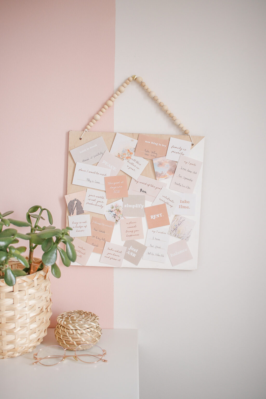 DIY New Year Vision Board - mikyla